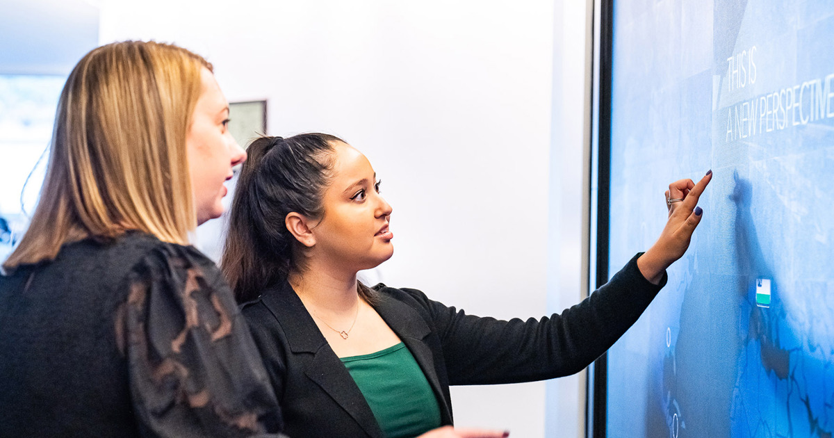 Temporary roles in user experience | Fidelity TalentSource